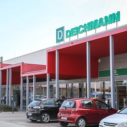 Budapest Business Journal Online: Futureal also sells mall to OTP ...